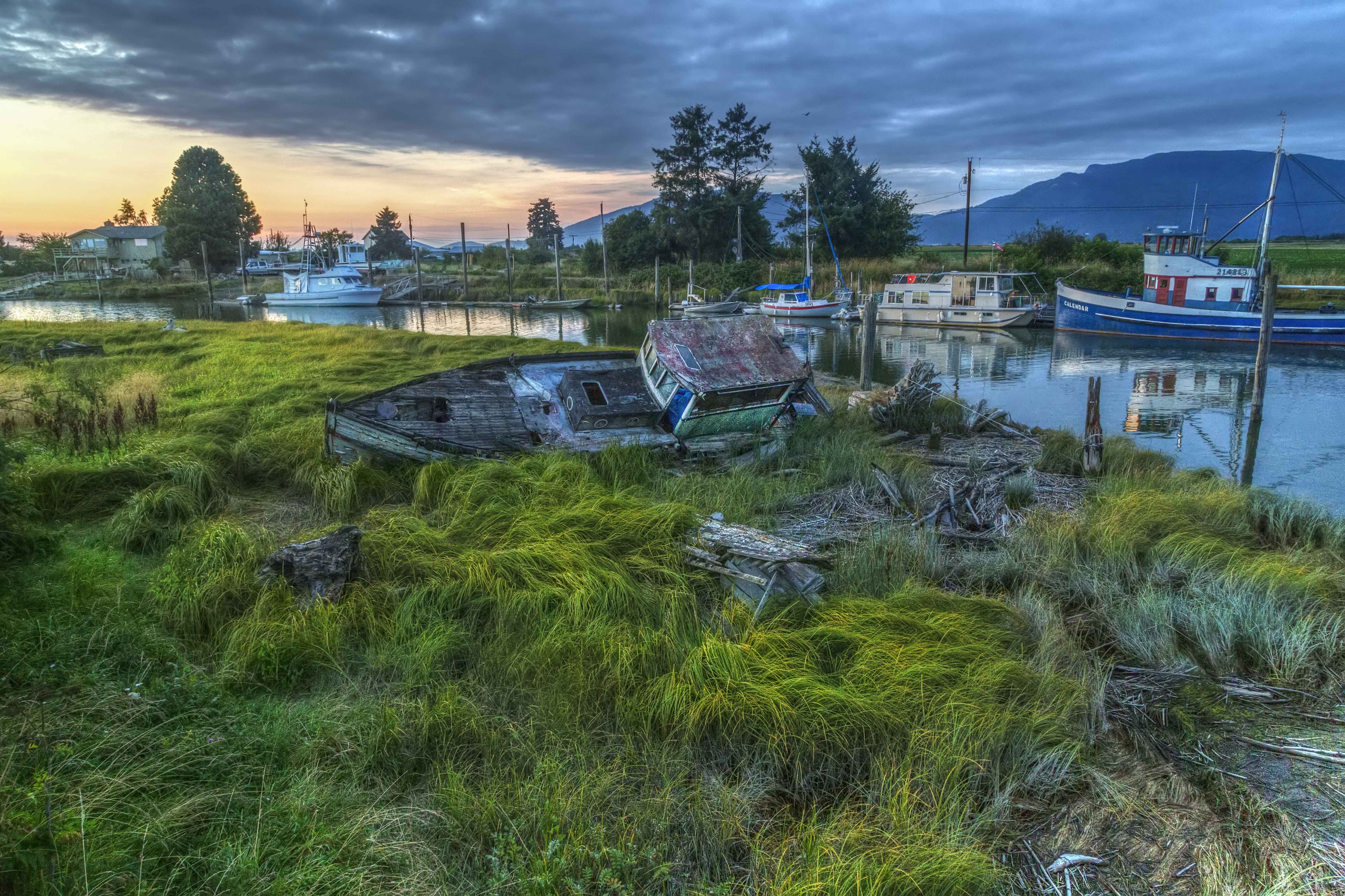 Samish River Boat | North Western Images - photos by Andy Porter