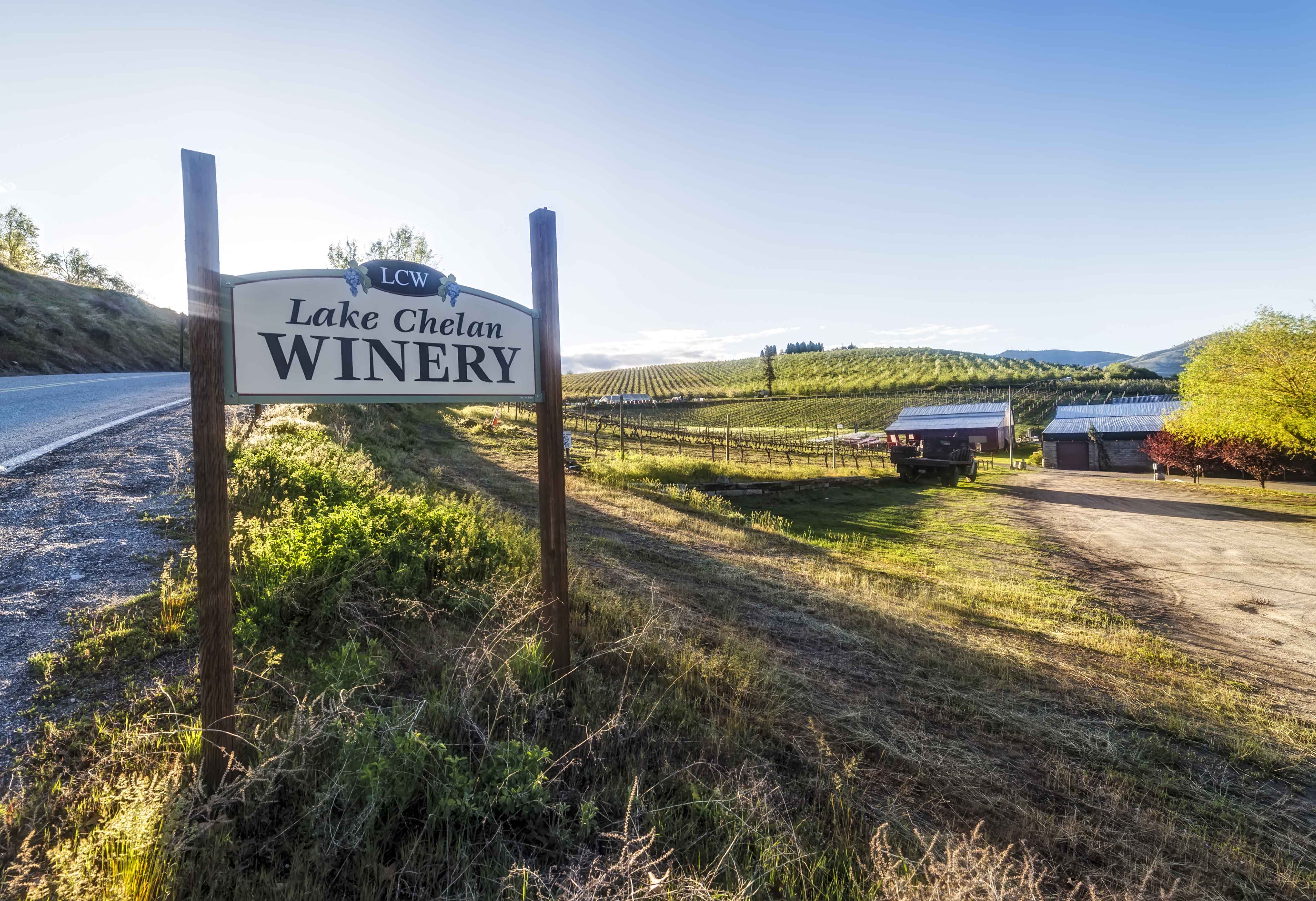Lake Chelan Winery | North Western Images - photos by Andy Porter