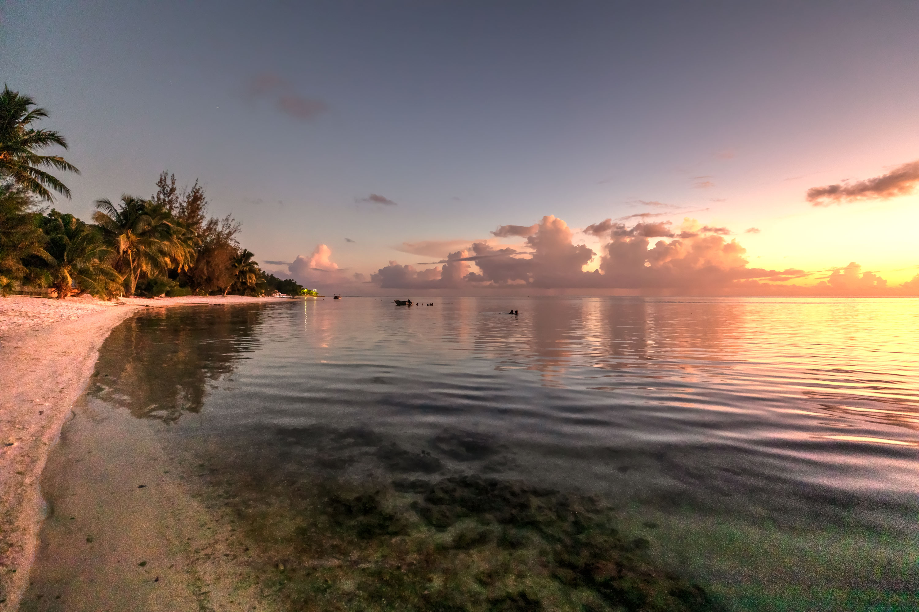 Bora Bora, French Polynesia | North Western Images - photos by Andy Porter